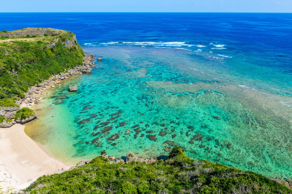 【スーパーサマーセールFINAL 2025】【オンライン予約限定】ジェットスター・ジャパンで行く！御菓子御殿などで使えるLeaLea eクーポン2枚付♪斬新な外観とコンパクトで快適な客室を備え ...