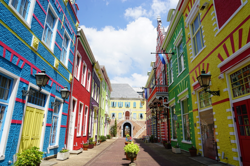 2026年3月出発まで掲載！＜レンタカーSクラス付＞ANA長崎直行便でラクラクひとっ飛び！ハウステンボス1DAYパスポート＆滞在中朝食付！人気のハウステンボス オフィシャルホテルに滞在 ...