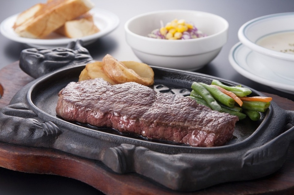 【沖縄キャンペーン対象】羽田発着スカイマークで行く！御菓子御殿などで使えるLeaLea eクーポン2枚付♪観光や買い物に便利な那覇市内ホテルチョイス！追加代金で沖縄旅行をさらに楽しむアレンジ ...