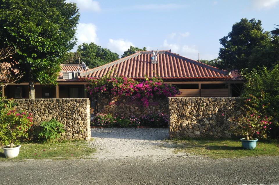 ANA・ソラシドエアで行く！石垣島でのお買い物や観光・体験などに使える「LeaLea eクーポン」2枚付！厳選のシティ～リゾートホテルを自由にチョイス！石垣島・小浜島・竹富島 4日間【HIS名古屋発】